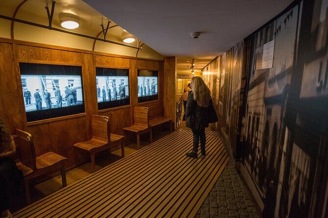 Guided Tour of Schindler's Factory and Ghetto and Plaszow Camp in Krakow - A Thorough Review of the Tour Experience