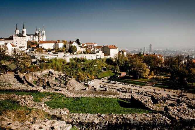 Guided tour of the Basilica of Fourvière and Gallo-Roman site of Lyon - An In-Depth Look at the Tour Experience