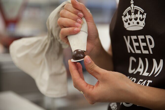 Guided Tour of the Chocolate Factory: Tasting Included - Who Will Enjoy This Tour?