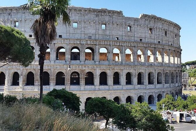 Guided Tour of the Colosseum with Access to the Arena, Roman Forum and Palatine Hill - FAQ