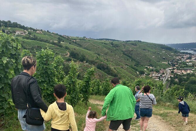 Guided Tour of the Coteaux Côte Rôtie for Parents and Children Duos - Authentic Perspectives from Travelers