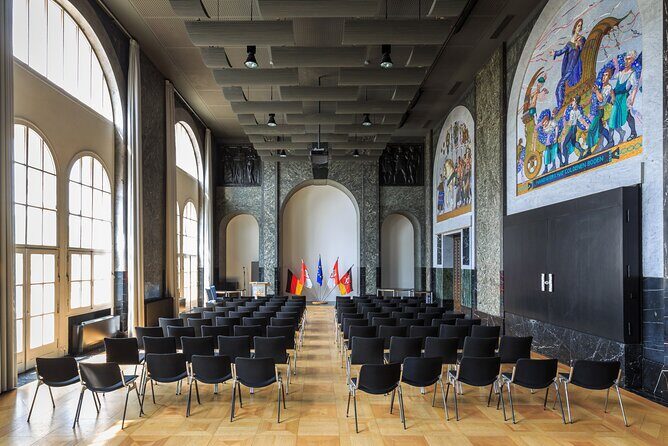 Guided tour of the New Town Hall in Hanover - Inside the New Town Hall