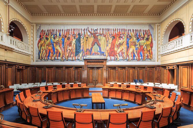Guided tour of the New Town Hall in Hanover - The Sum Up