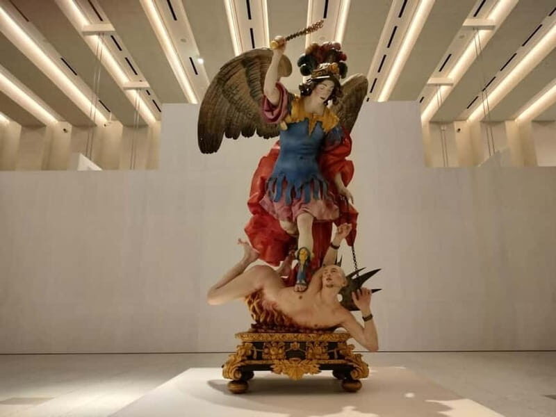 Guided Tour of The Royal Collections Gallery - The Practicalities: What You Need to Know