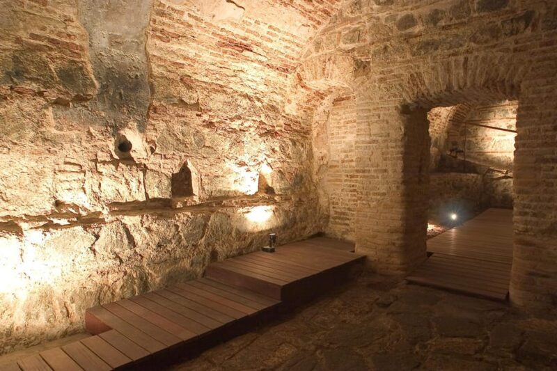 Guided Tour of Underground Toledo - A Deeper Look at the Underground Toledo Tour