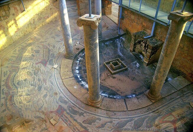 Guided tour of Villa Romana del Casale with skip the line - Key Points