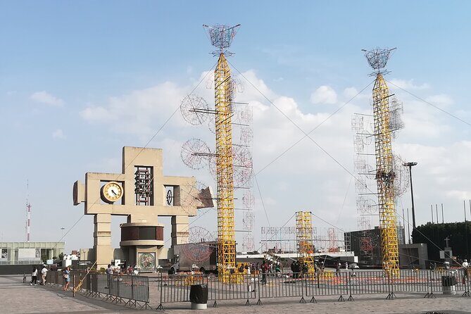 Guided tour POR the Basilica DE Guadalupe with architect - Introduction to the Tour Experience