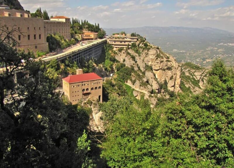 Guided Tour to the Magnificent Montserrat Monastery - Who Will Enjoy This Tour?