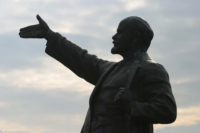 Guided Tour with Admission in Memento Park - Final Thoughts