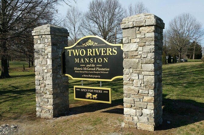 Guided Tours of Two Rivers Mansion and the 1802 House - A Detailed Look at the Tour