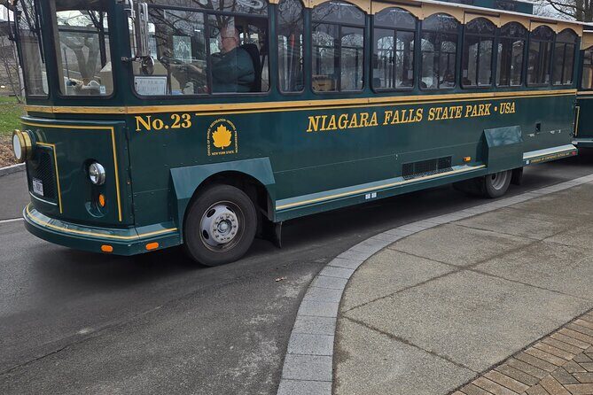 Guided Trolley Tour in Niagara Falls - An Instant Overview of Niagara Falls on a Trolley