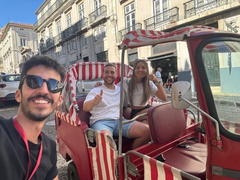 Guided tuk tuk tour in Lisbon's old neighborhoods - Experience reviews and what travelers say