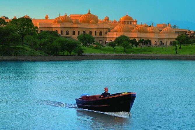 Guided Udaipur City Tour by Car - Manshapurn Karni Mata Ropeway