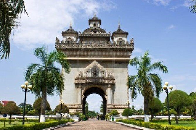 Guided Vientiane City and Buddha Park Full-Day Tour - Exploring Key Temples and Colonial Landmarks