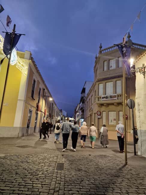 Guided visit and mysteries in San Cristóbal de La Laguna with a sweet treat. - The Value of Guided Discovery