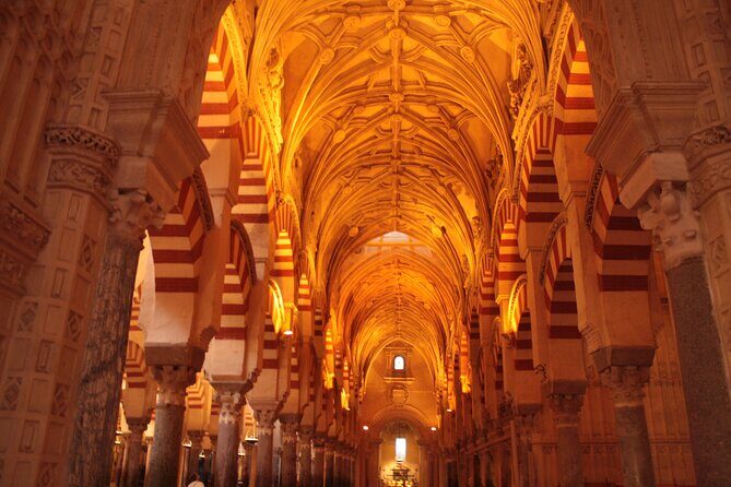 Guided visit Córdoba Monumental - The Guide and Group Dynamics