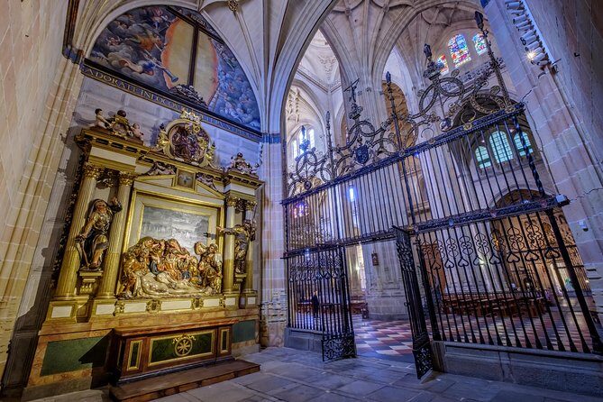 Guided visit "Meet the Lady of the Cathedrals" / Guided Visit to Cathedral - Stop 1: The Cathedral of Segovia