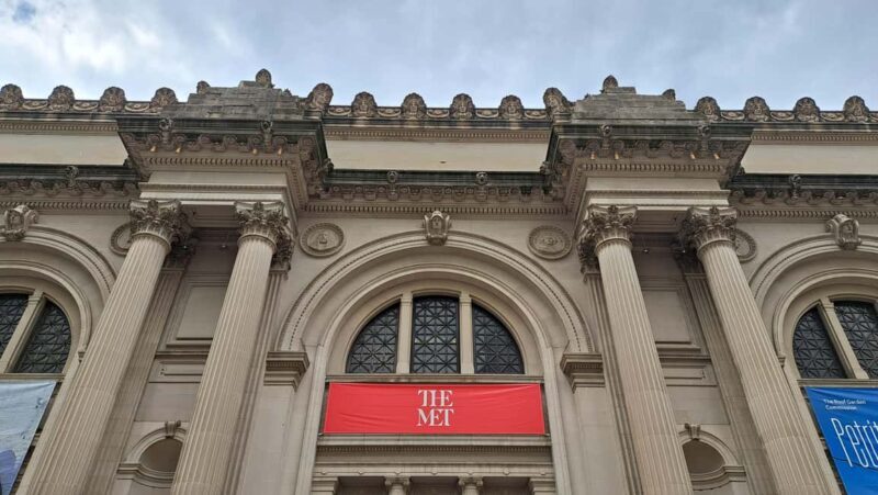 Guided visit of the MET: 2-hour tour in Spanish - Detailed Breakdown of the Itinerary