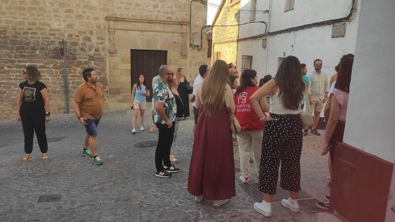GUIDED VISIT TO BAEZA with entrance tickets to monuments - Discover Baeza’s Charm with a Guided Tour and Monument Access