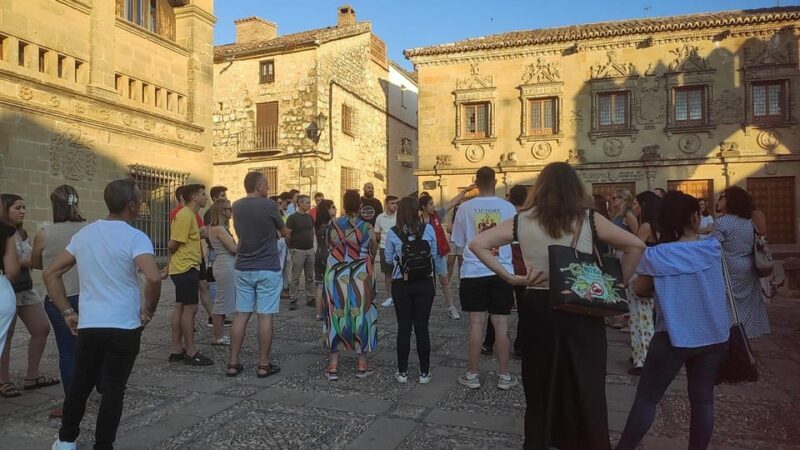 GUIDED VISIT TO BAEZA with entrance tickets to monuments - Key Points