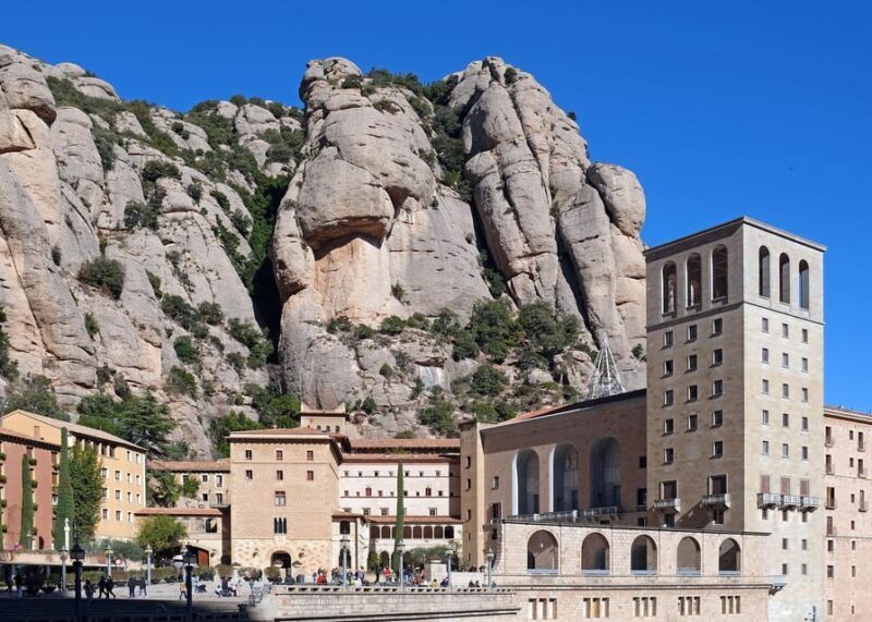 Guided Visit to the Enchanting Montserrat Monastery - A Closer Look at the Tour