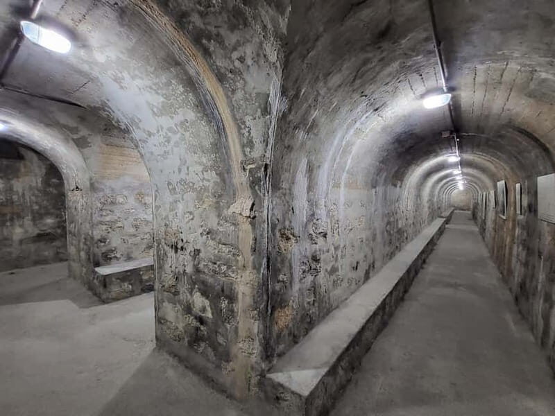 Guided visit to the San Lorenzo Arch, Air Raid Shelter and Mudejar Hall - Exploring the Treasures of Jaén: The San Lorenzo Arch and Mudejar Heritage