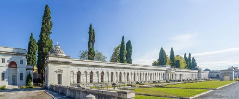 Guided visit to the Vantiniano Monumental Cemetery - What to Expect During the Tour