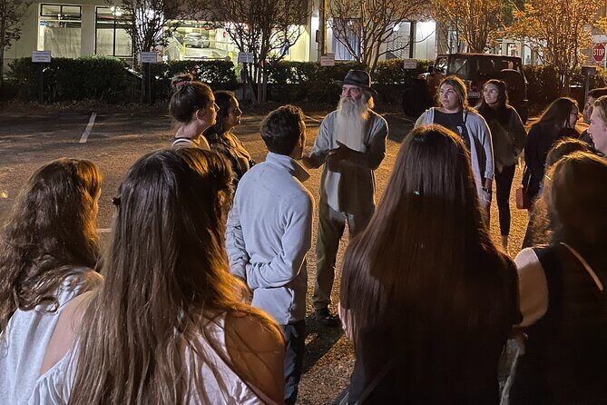 Guided Walking Ghost Tour in Charleston - Who Should Sign Up?