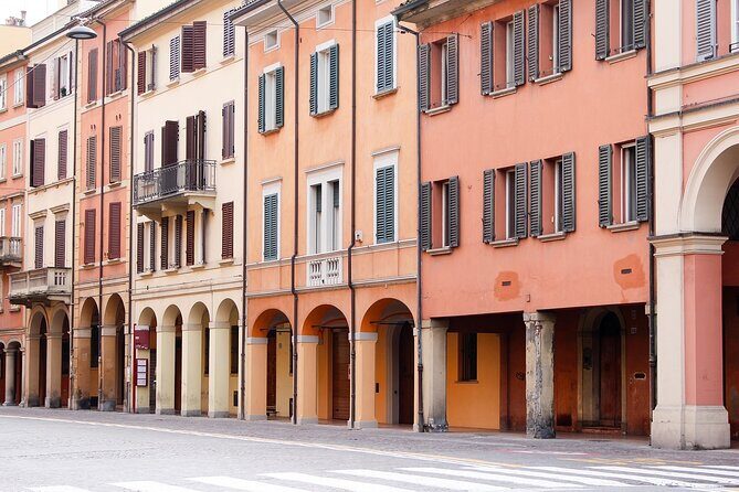 Guided Walking Tour in Bologna - The Secret Stops