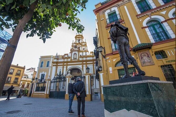 Guided walking tour to Setas, La Macarena and Dueña's Palace in Seville - What You Can Expect at Each Stop