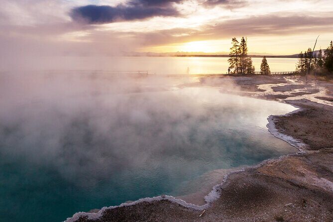 Guided Yellowstone Hot Spring & Geyser Basin Tour - Who Should Consider This Tour?
