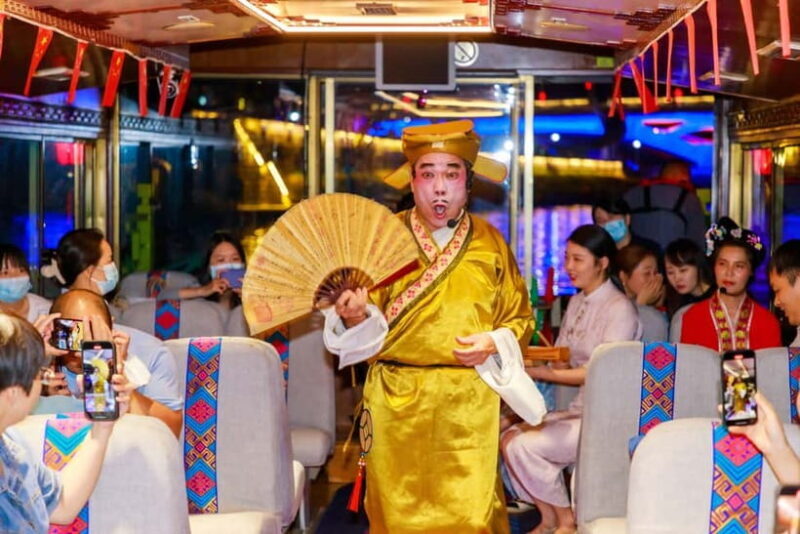 Guilin Night Tour: Four Lakes Cruise on Opera Boat - An In-Depth Look at the Guilin Night Tour