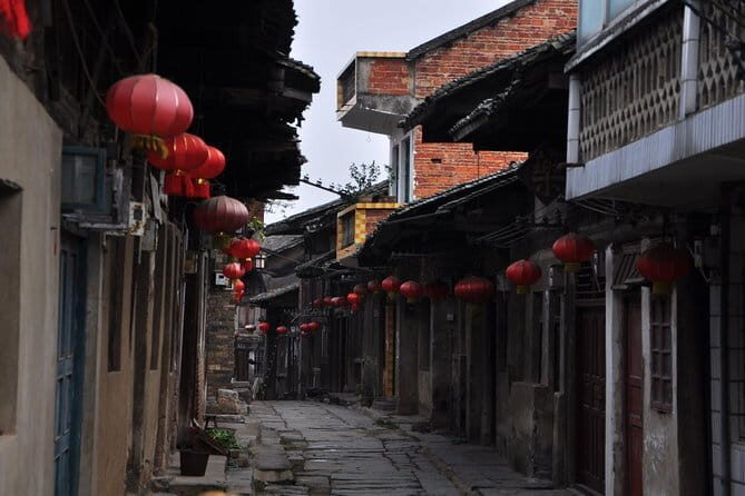Guilin Private Tour of Daxu Old Town and Yaoshan Tea Plantation - FAQs