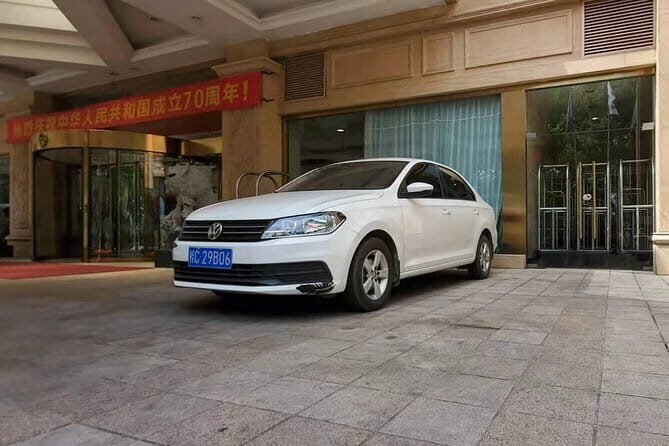 Guilin South Railway Station to Yangshuo Hotel - What the Ride Looks Like