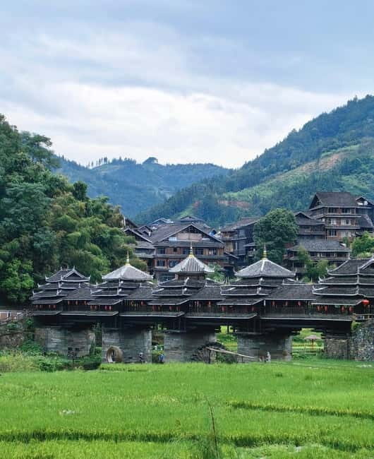 Guilin to Sanjiang: Dong Village, Local Lunch & Tea Mountain - Key Points