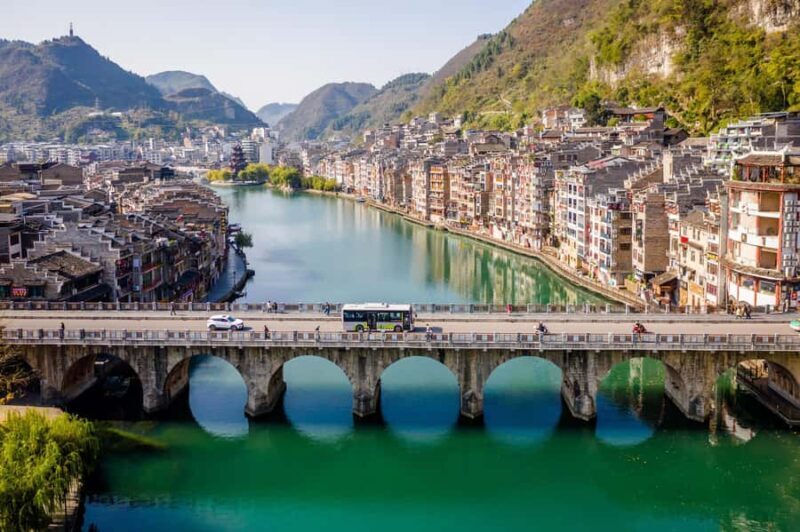 Guiyang 2-day Tour: Zhenyuan Ancient Town & Fanjing Mountain - Key Points