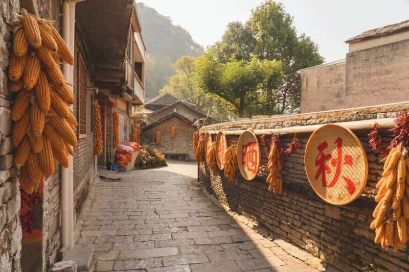 Guiyang: Dragon Palace & Tianlong Tunbao Private Day Tour - Discovering the Natural Marvel of Dragon Palace