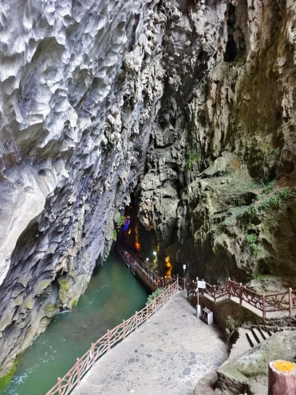 Guiyang: Dragon Palace & Tianlong Tunbao Private Day Tour - Final Thoughts