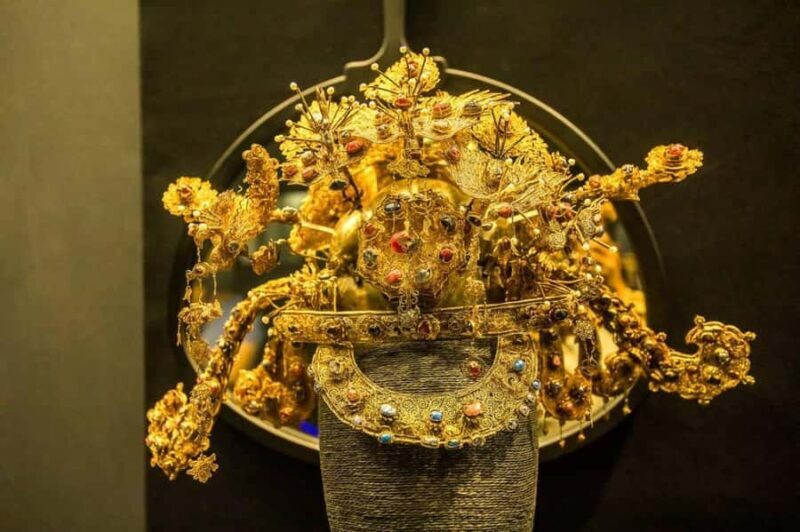 Guiyang: Guizhou Provincial Museum Half Day Guided Tour - A Detailed Look at the Tour Experience