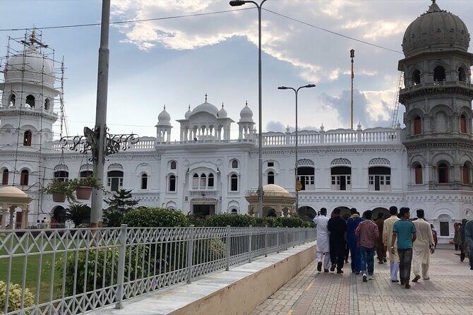 Gurdwara Sacha Sauda Nankana Sahib and Hiran Minar 1 Day Tour - The Practicalities: Timing and Details