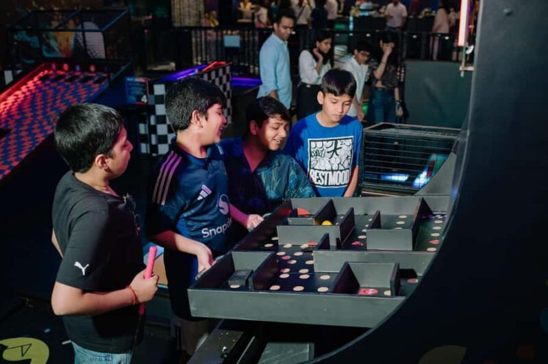 Gurgaon: Indoor Mini Golf Madness Ticket - Key Points