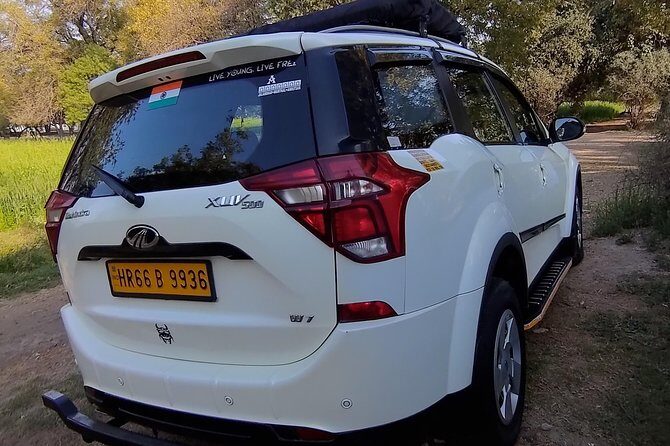 Gurgaon taxi service near me | Local and Outstation 9821449571 - An In-Depth Look at the Gurgaon Taxi Service Experience