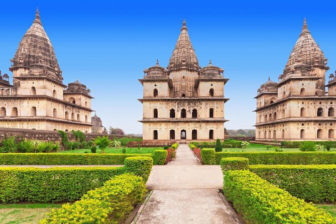 Gwalior Orchha Historic town Day Tour private - Discovering Orchha: An in-depth look at the highlights