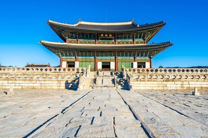 Gyeongbokgung Palace & Bukchon Village Walking Tour - Practicalities: What to Expect