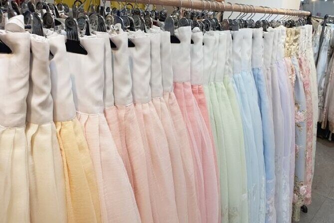 Gyeongbokgung Palace Hanbok Rental Experience Hanboknam () - The Location and Overall Convenience