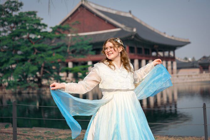Gyeongbokgung Palace K-drama Hanbok Rental in Seoul - The Sum Up