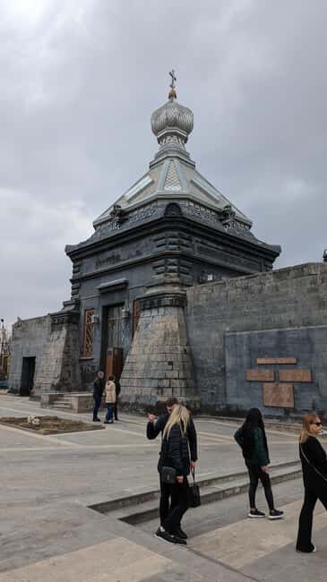 Gyumri: Private Guided Walking Tour By A Local Guide - The Sum Up