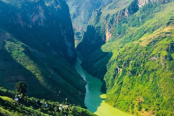 Ha Giang 3 Day Tour from Hanoi - An In-Depth Look at the Ha Giang 3 Day Tour