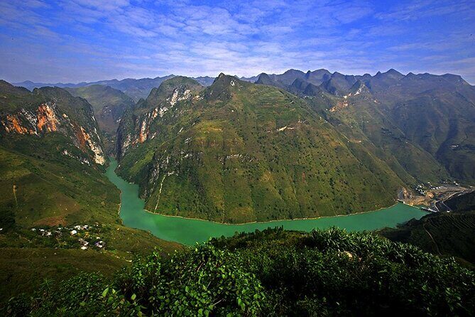 Ha Giang Loop 3 days and 2 nights Motorbike Tour with Easy rider - What Makes This Tour Stand Out?