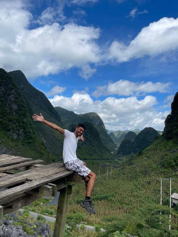 Ha Giang loop Plus 6 days motorbike tour with easy driver - Key Points